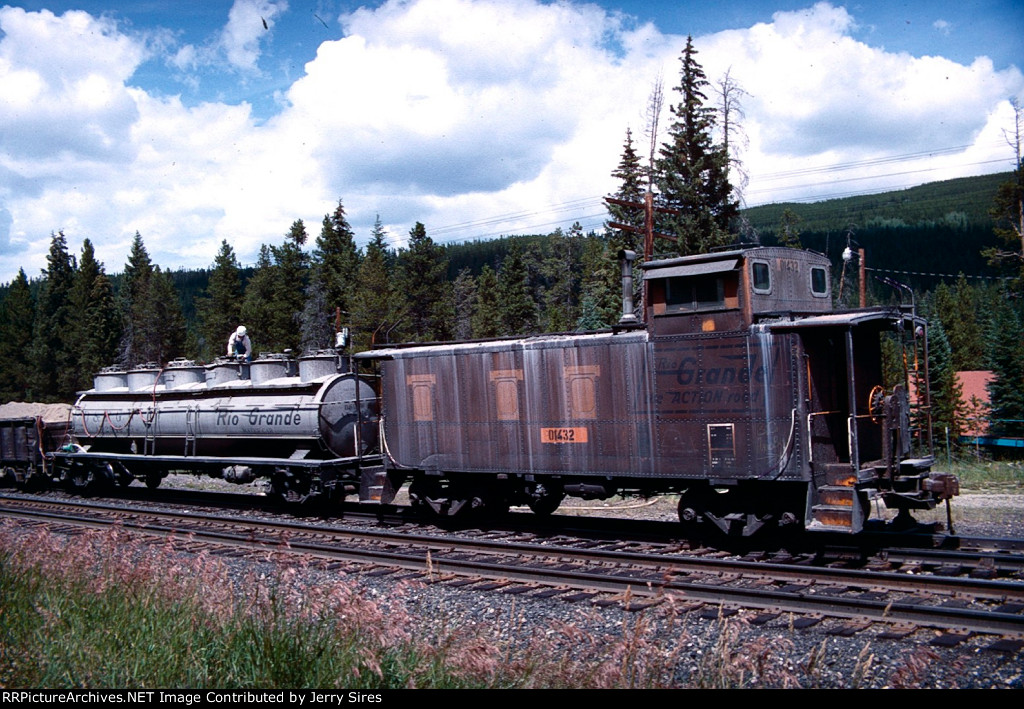 Rio Grande Caboose Brings Up the Rear of Work Train